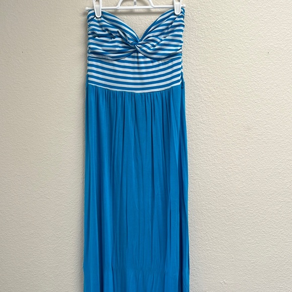 bebe | Dresses | Bebe 2b Y2k Long Maxi Bluewhite Stripe Strapless Dress ...